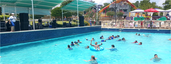Six Flags Waterpark Texas - SILHO